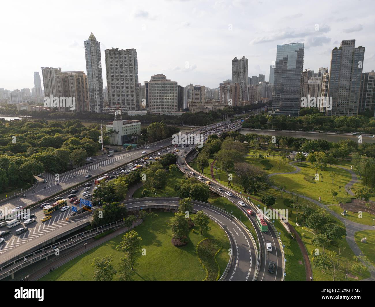 Guangzhou traffic street downtown district hi-res stock photography and ...