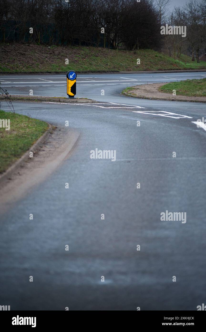 rural highway keep left sign broome norfollk england Stock Photo - Alamy