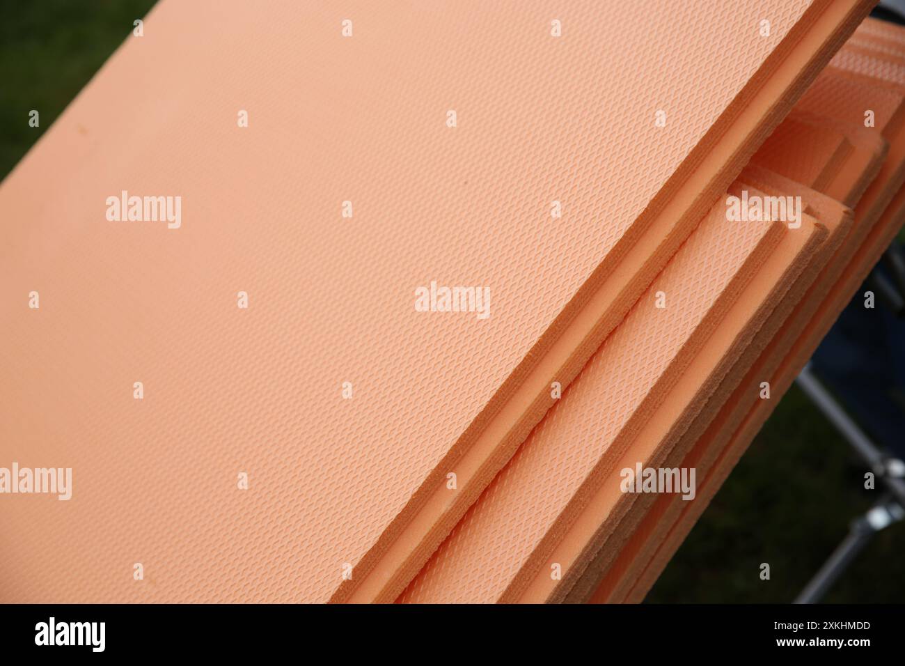 Polystyrene tiles hi-res stock photography and images - Alamy