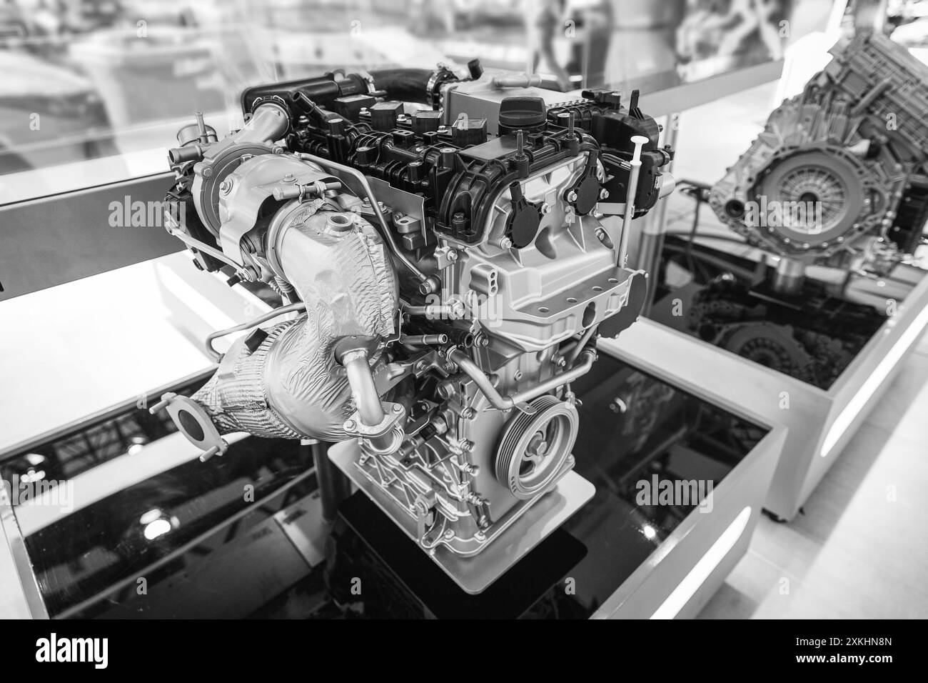 Engine of modern car exhibition Stock Photo - Alamy
