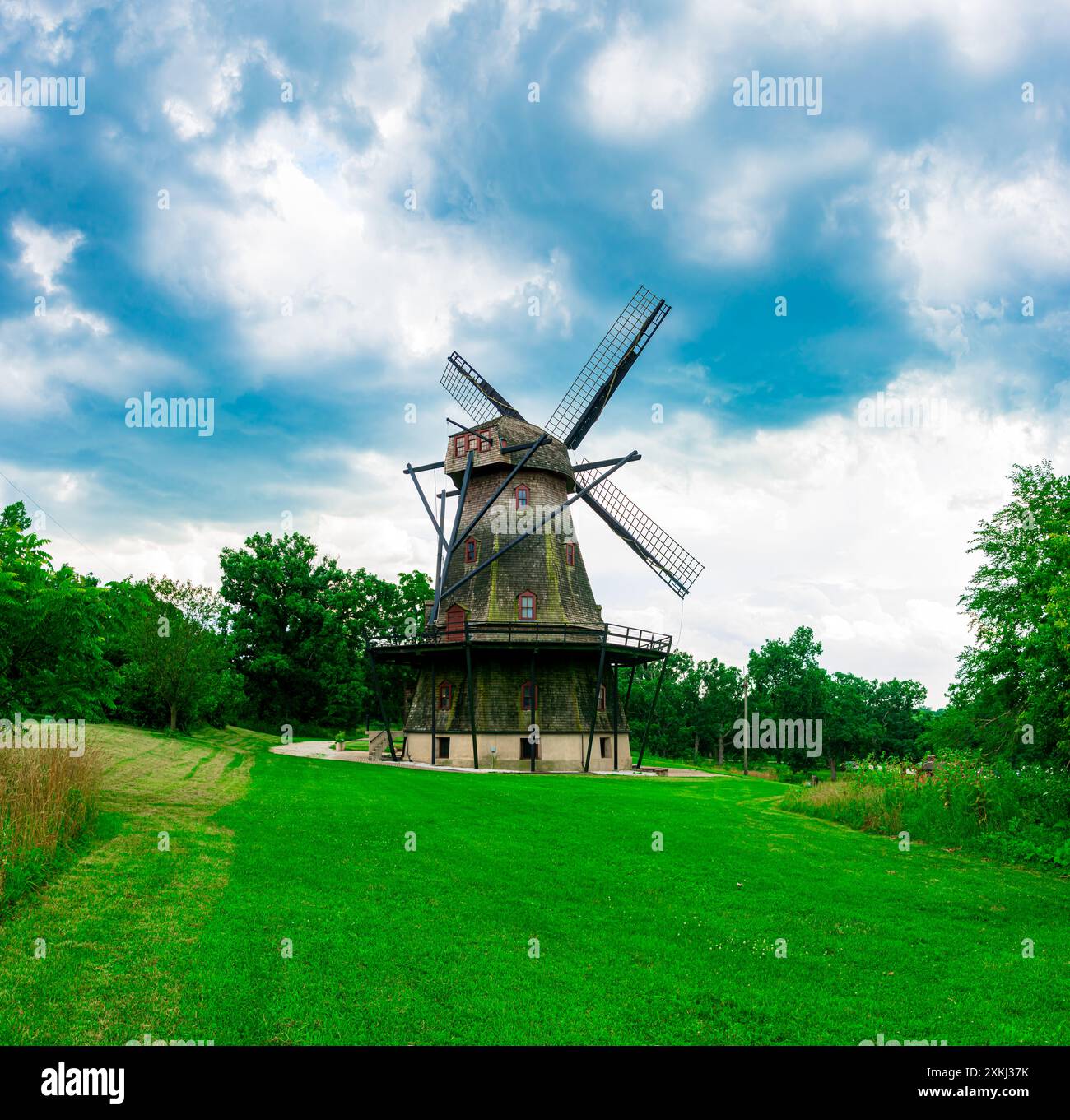 American windmill museum hi-res stock photography and images - Alamy
