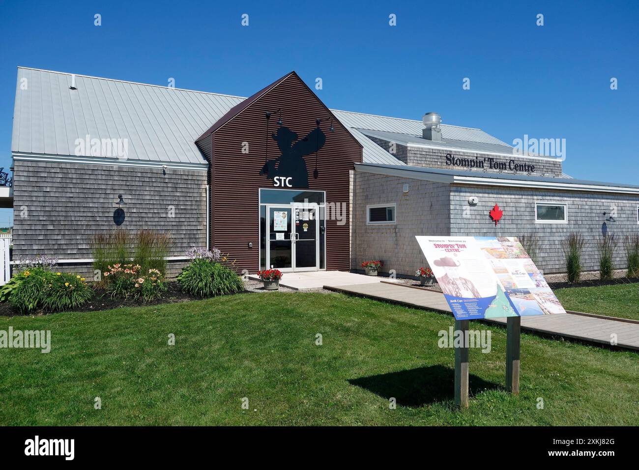 Stompin' tom hi-res stock photography and images - Alamy