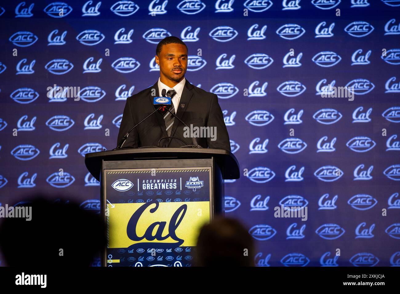 Scott chandler hi-res stock photography and images - Alamy