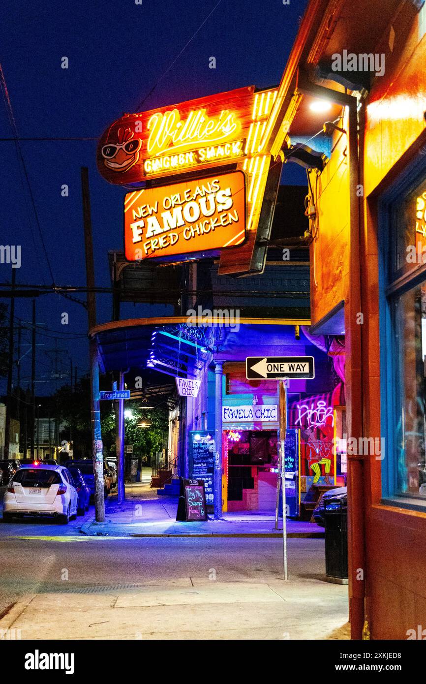 Favela chic bar hi-res stock photography and images - Alamy