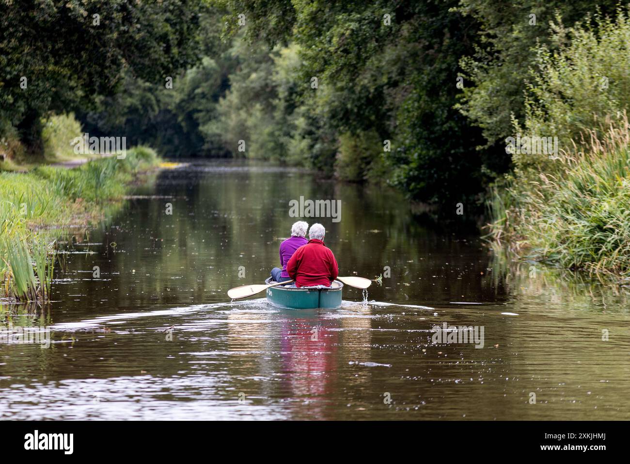 Pic by Mark Passmore Photography. 23/07/2024 The horse drawn barge ...