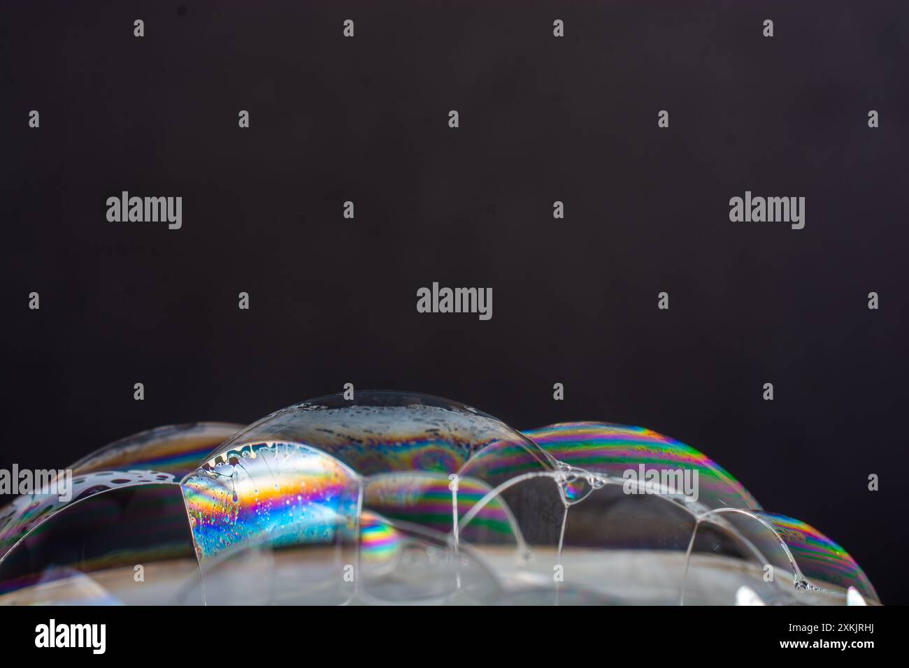 Air bubbles inside water base form patterns Stock Photo - Alamy
