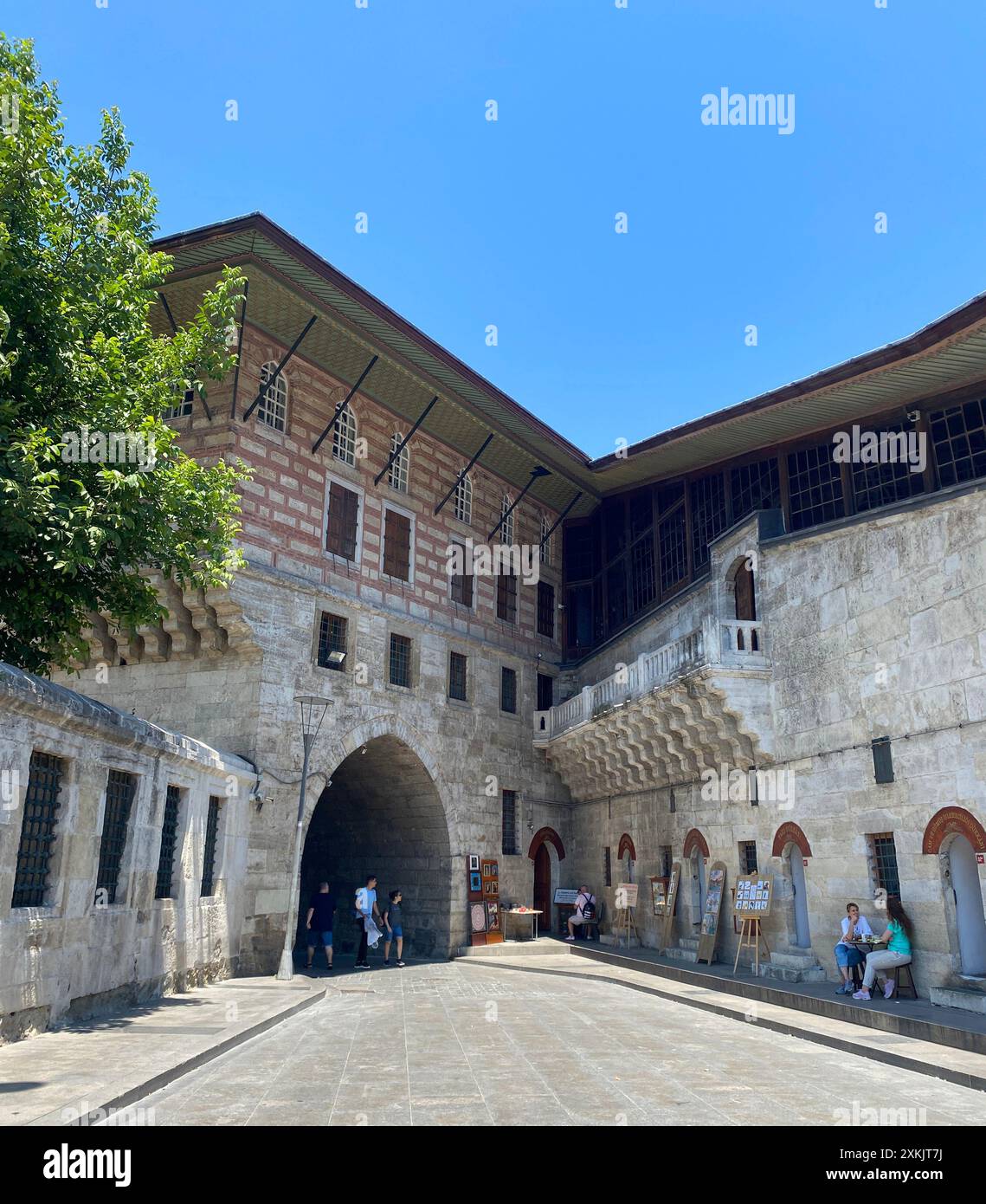 A view from the Hunkar Kasrı of the Yeni Mosque Complex in Istanbul ...