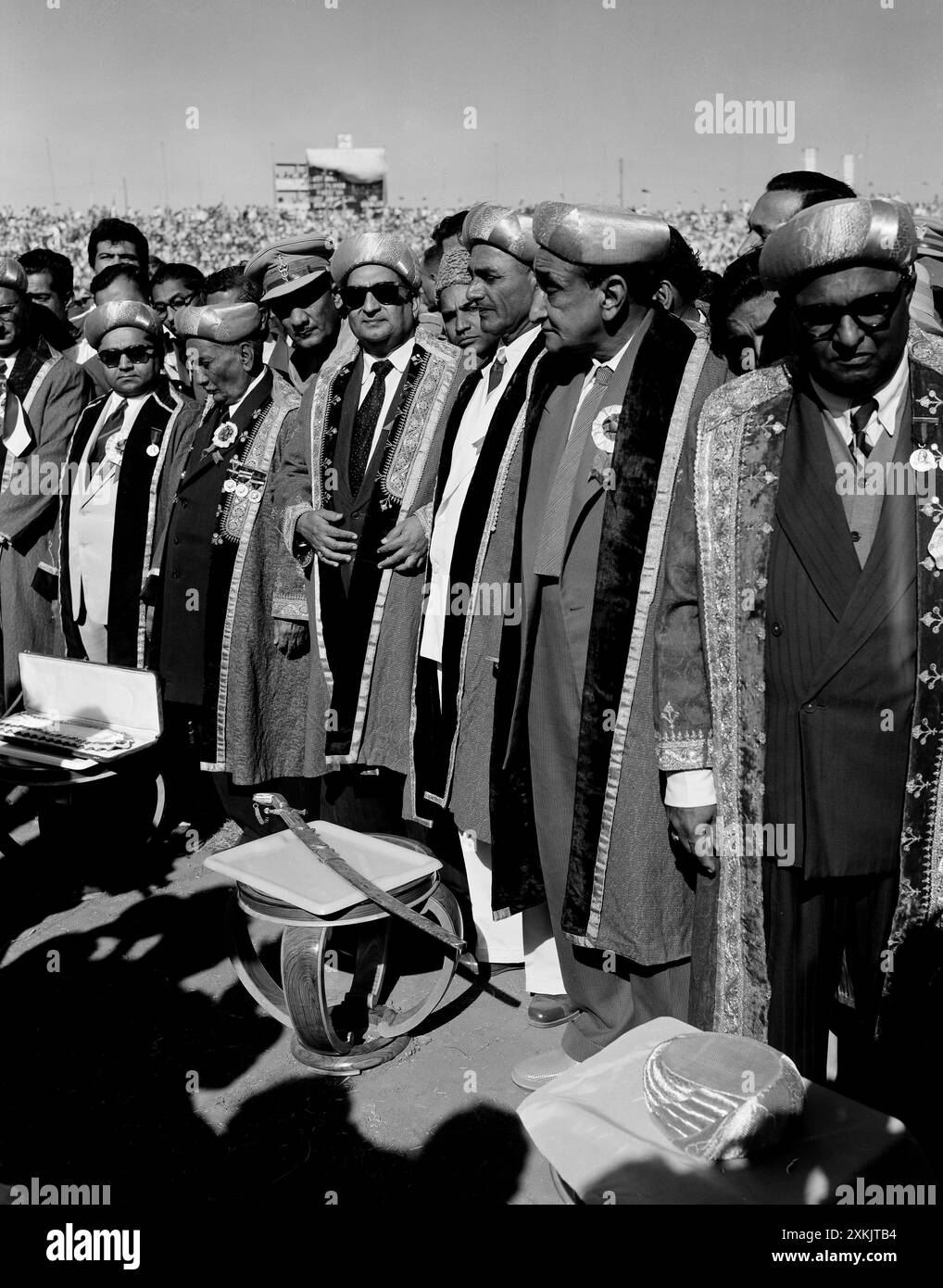 Leaders of the Ismaeli Moslem community in Pakistan stand by the ...