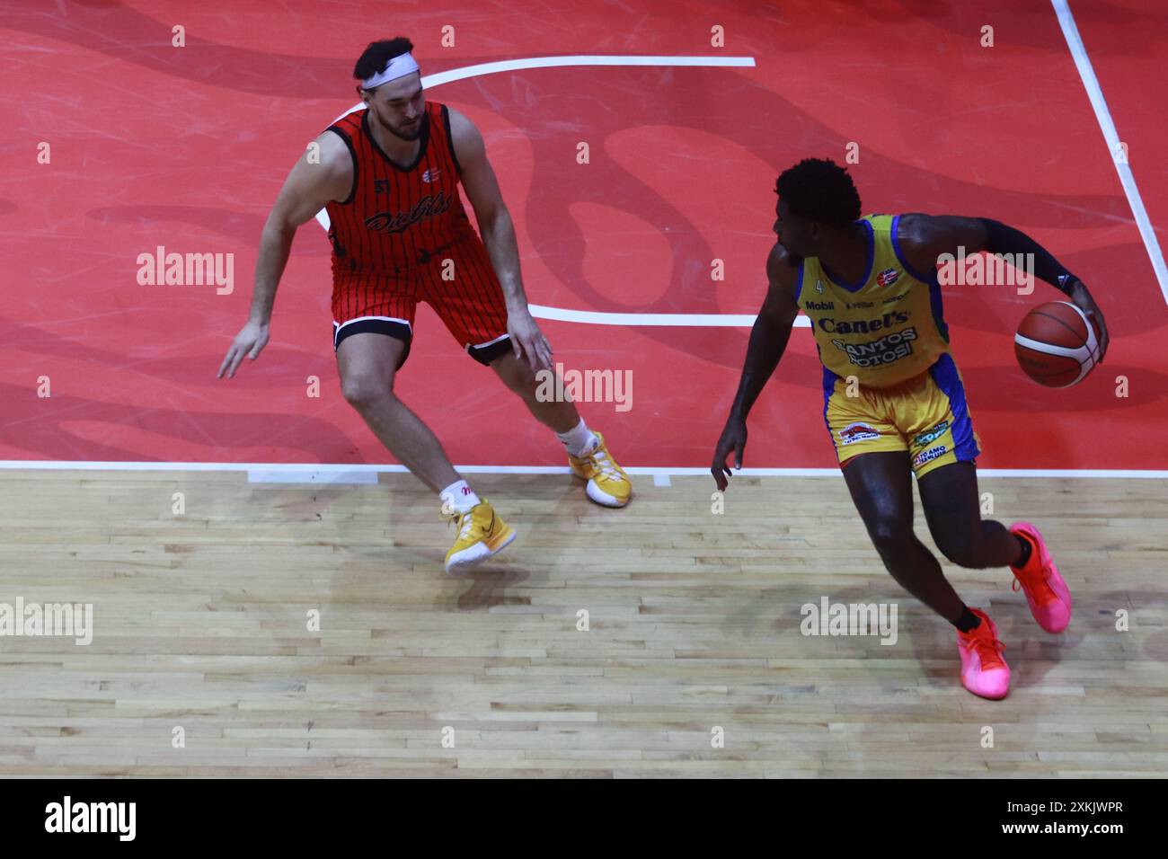 Mexico City, Mexico. 22nd July, 2024. Mario Kegler #4 of Santos drives ...