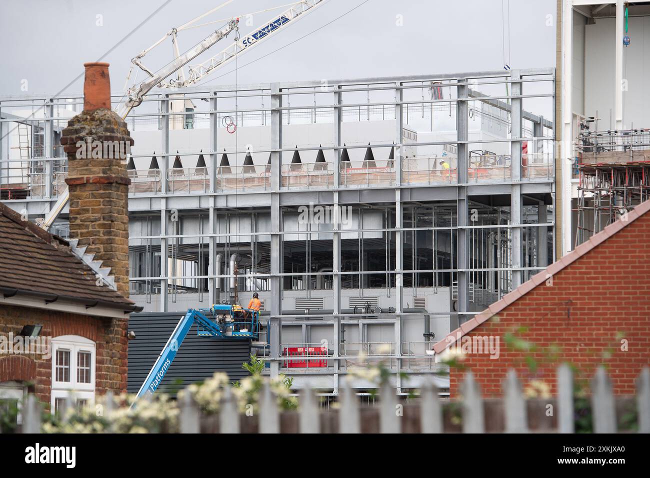 Slough, Berkshire, UK. 23rd July, 2024. Construction work is continuing ...