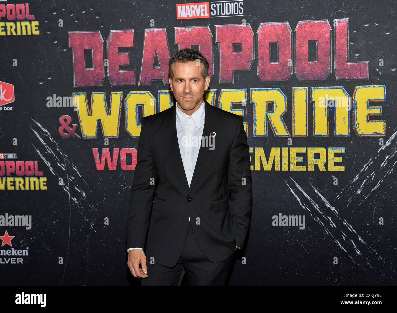 Ryan Reynolds attends the world premiere of Marvel Studios' "Deadpool ...
