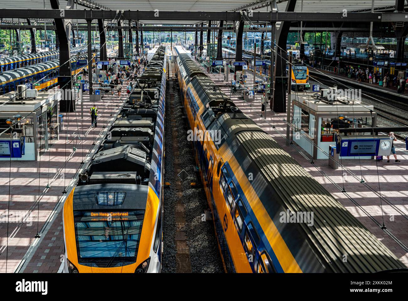 Intercity Trains Intercity Trains at Rotterdam Central Station ...