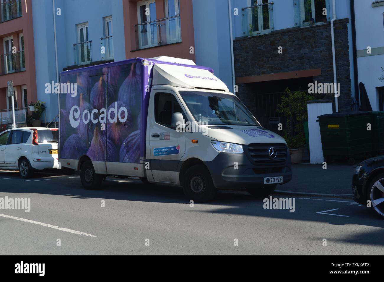 Purple ocado food delivery van hi-res stock photography and images - Alamy