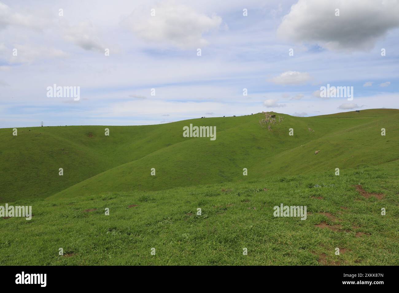 Photo of hills,meadows and landscapes at Vargas plateau, California ...