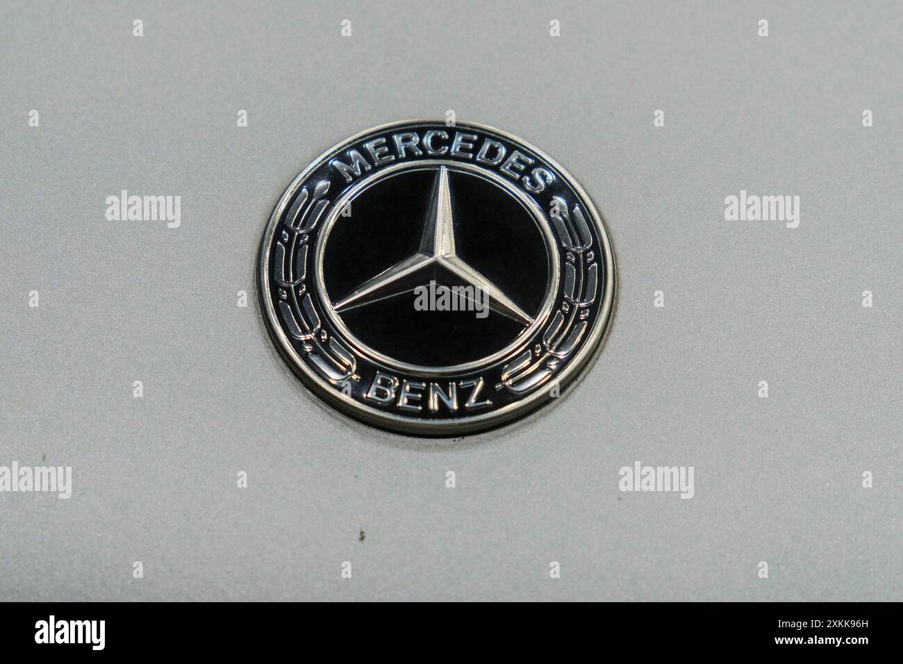 Evx logo hi-res stock photography and images - Alamy