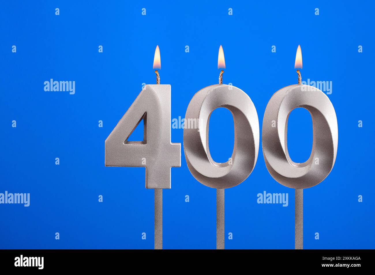 Birthday candle number 400 - Celebration card on blue background Stock ...