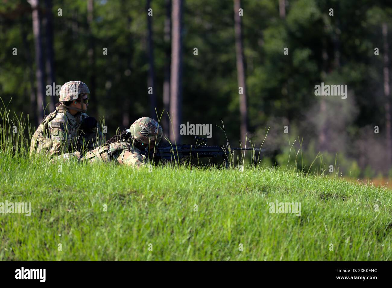 U.S. Army Soldiers assigned to the 3rd Division Sustainment Brigade ...
