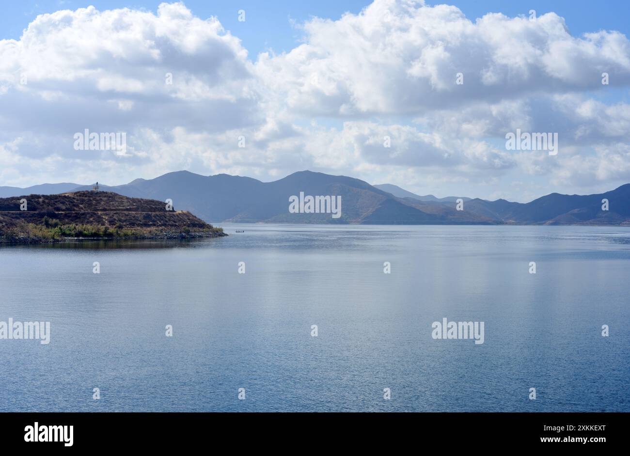 Diamond valley lake hi-res stock photography and images - Alamy