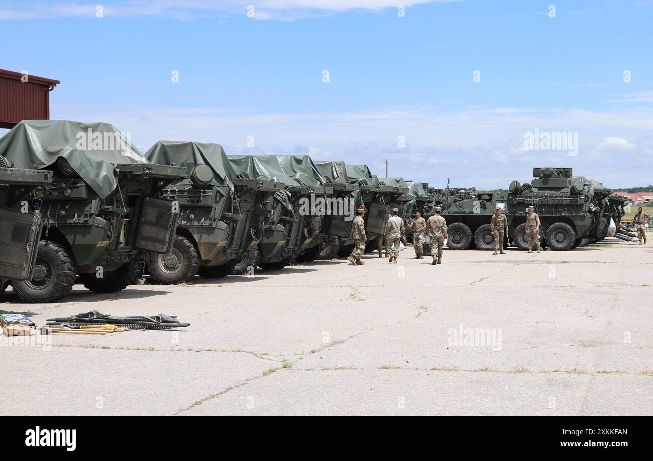 Cadet troop leadership training hi-res stock photography and images - Alamy