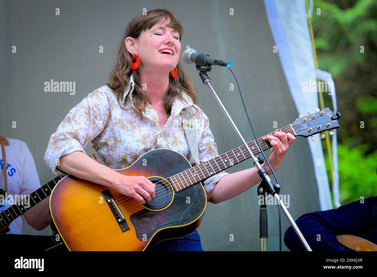 Folk singer, songwriter, Suzie Ungerleider, Vancouver Folk Music ...