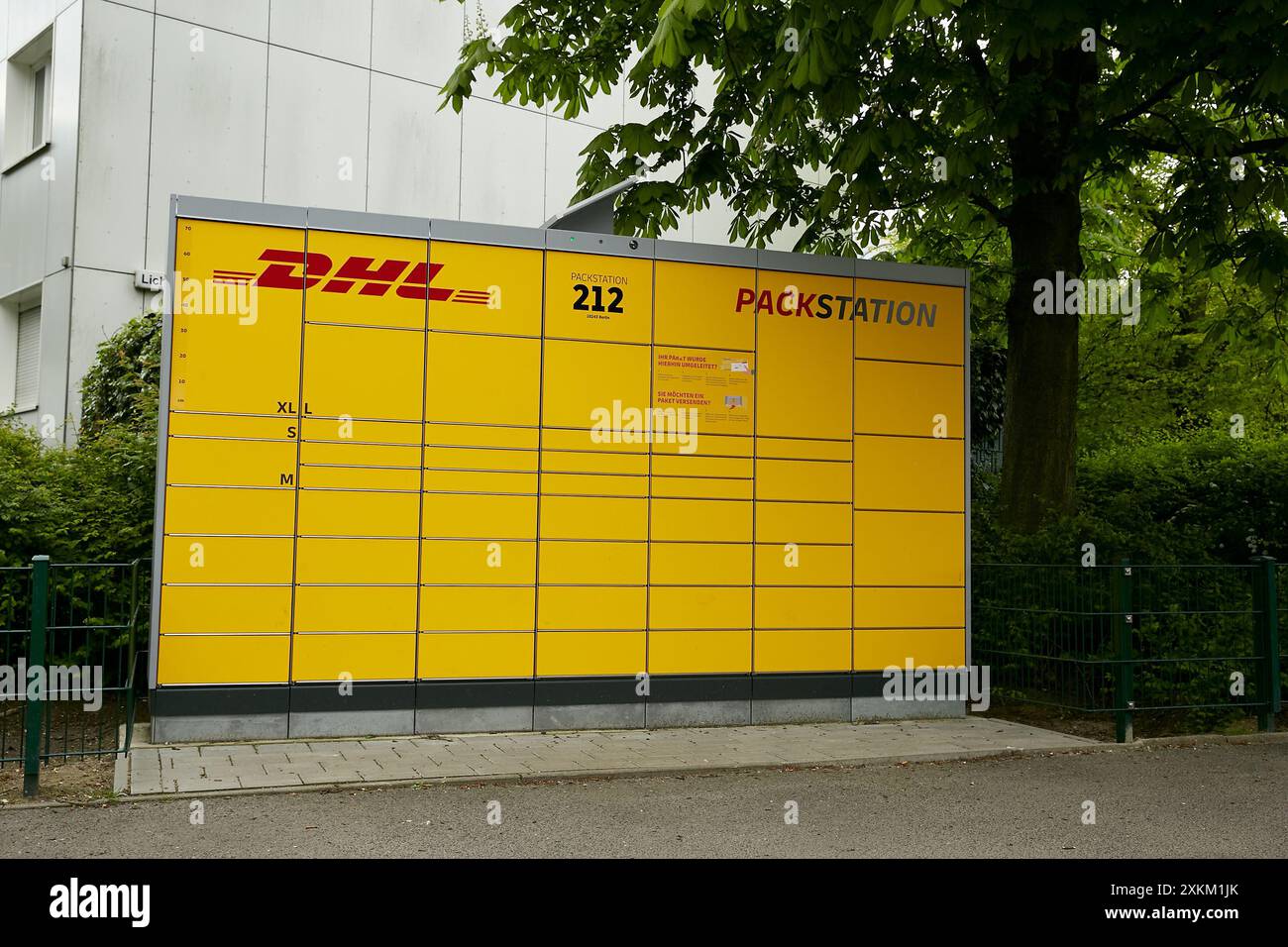 Packstation 212 hi-res stock photography and images - Alamy