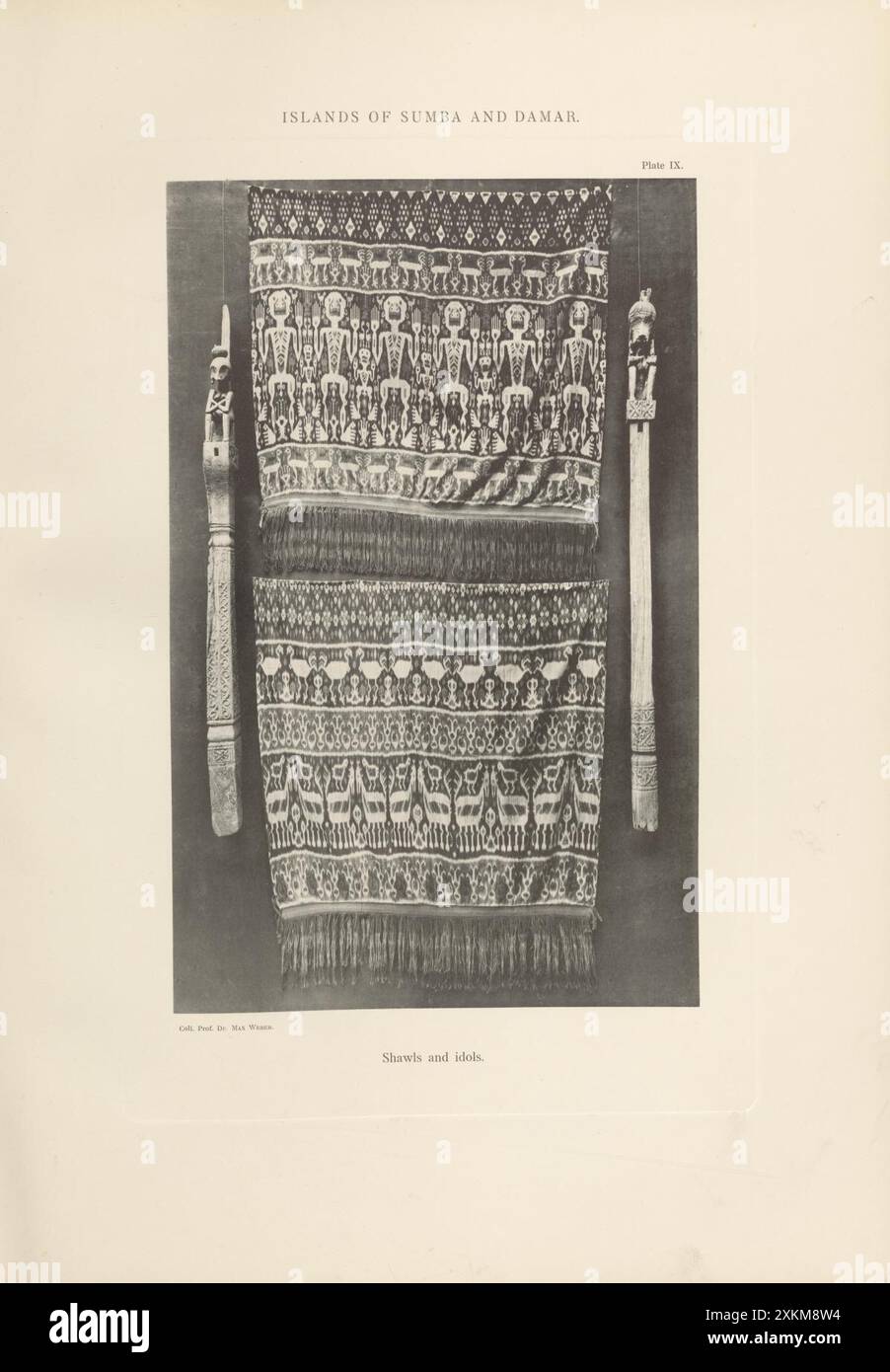 Shawls and idols hi-res stock photography and images - Alamy