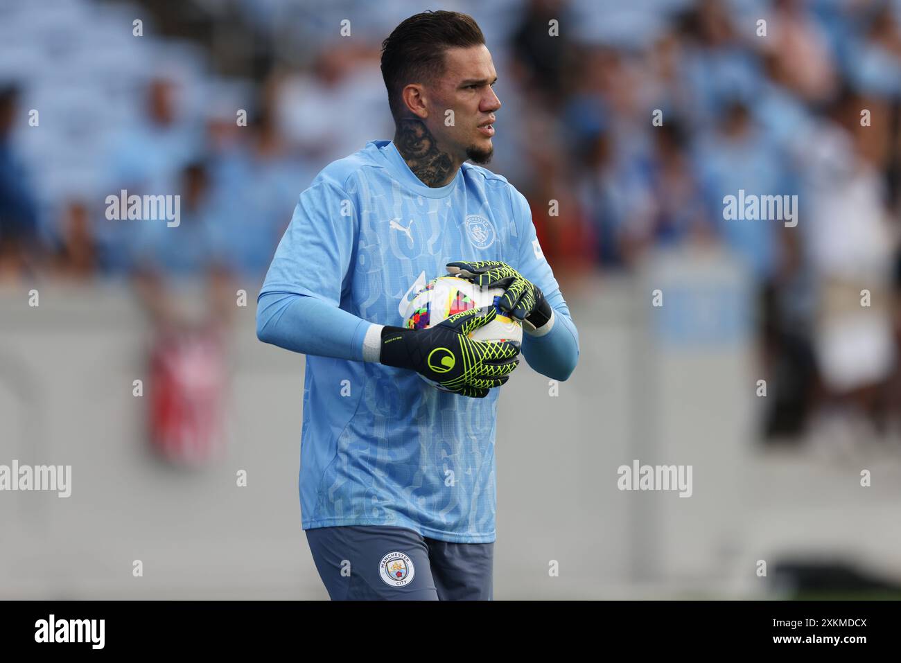 Manchester city goalkeeper ederson 31 hi-res stock photography and ...
