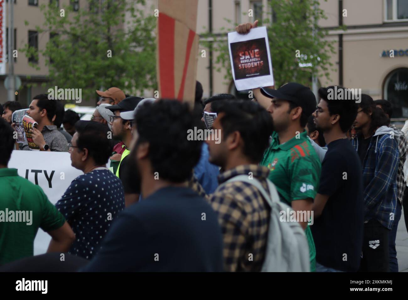 Banglandeshi Community in city square peacefully protesting police ...