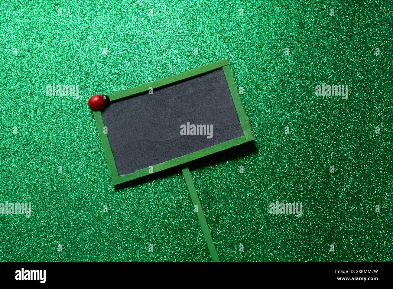 Blank cork board pine hi-res stock photography and images - Alamy