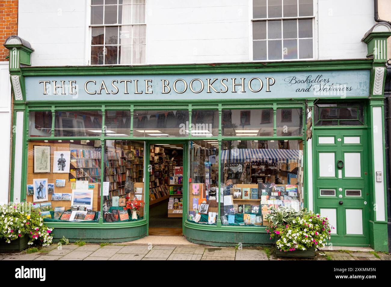 Ludlow Shropshire, traditional english bookseller The Castle Bookshop ...