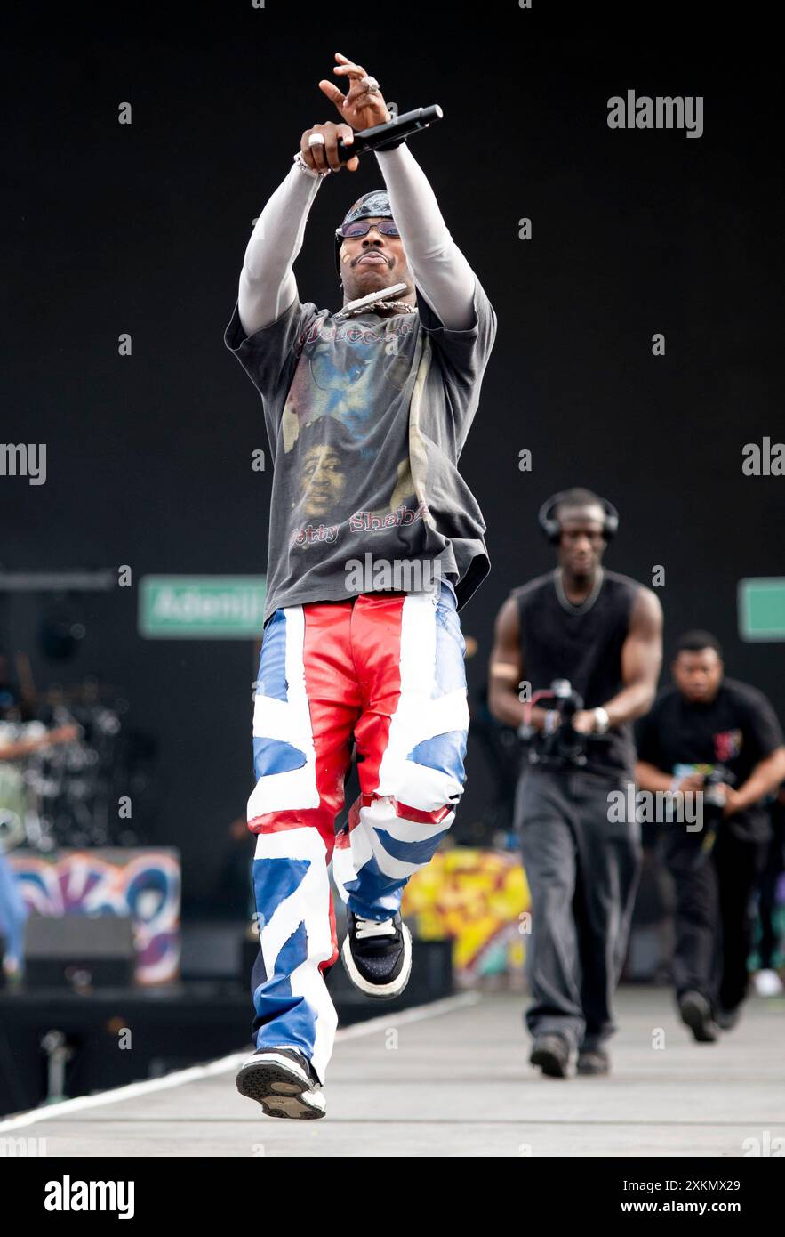 Asake preforming at the Wireless festival Finsbury Park London Stock ...