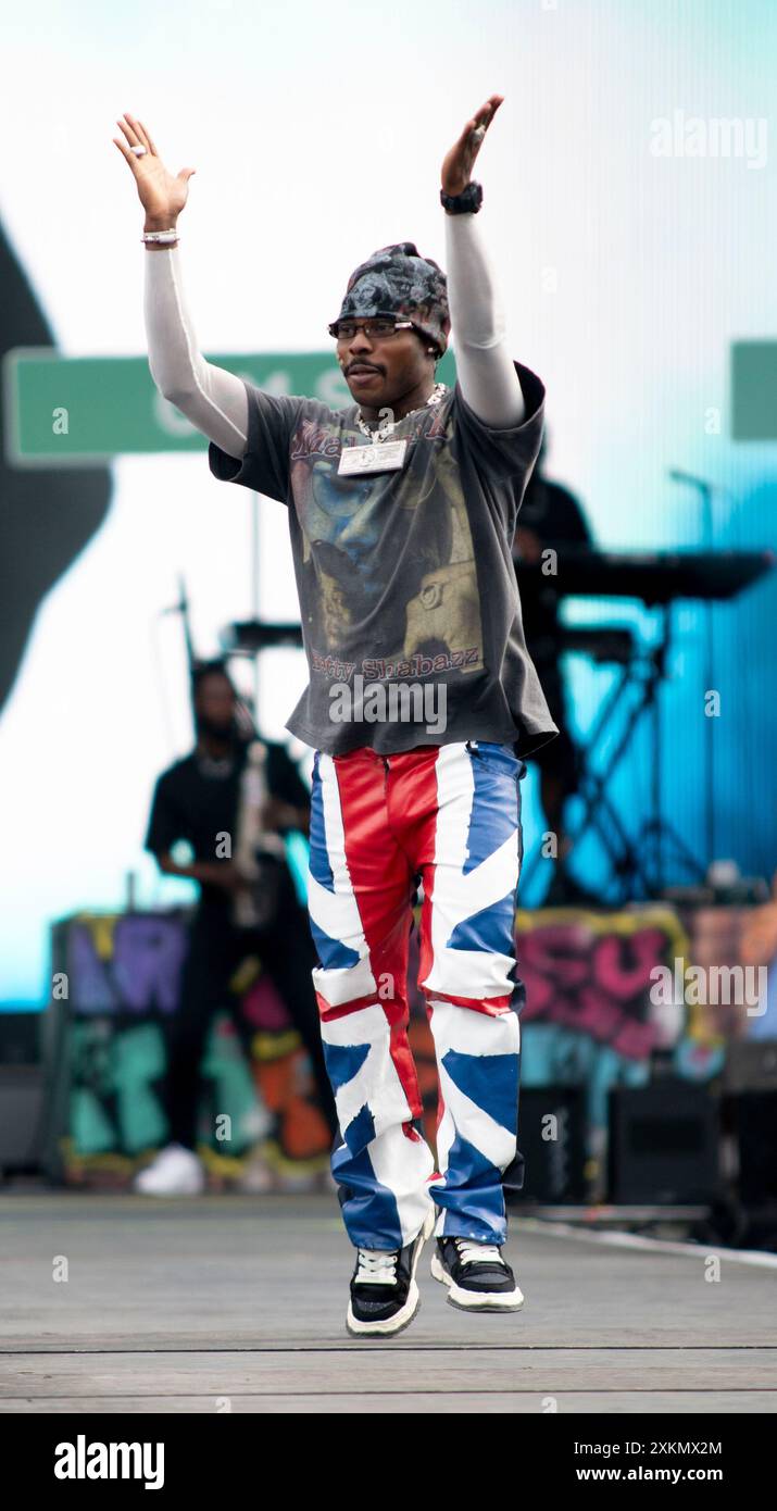 Asake preforming at the Wireless festival Finsbury Park London Stock ...