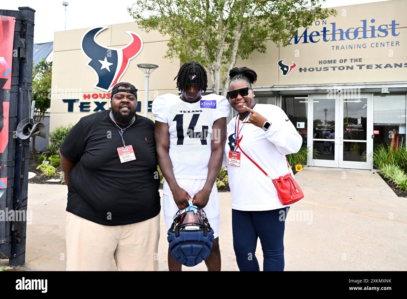 Houston Texans cornerback Kamari Lassiter poses for a picture with ...