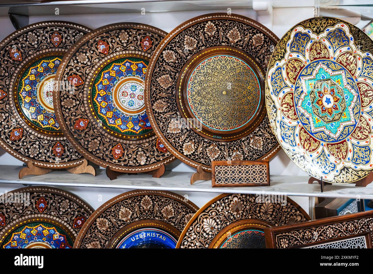 handmade Uzbek wooden souvenir plates with wood carvings hand-painted ...