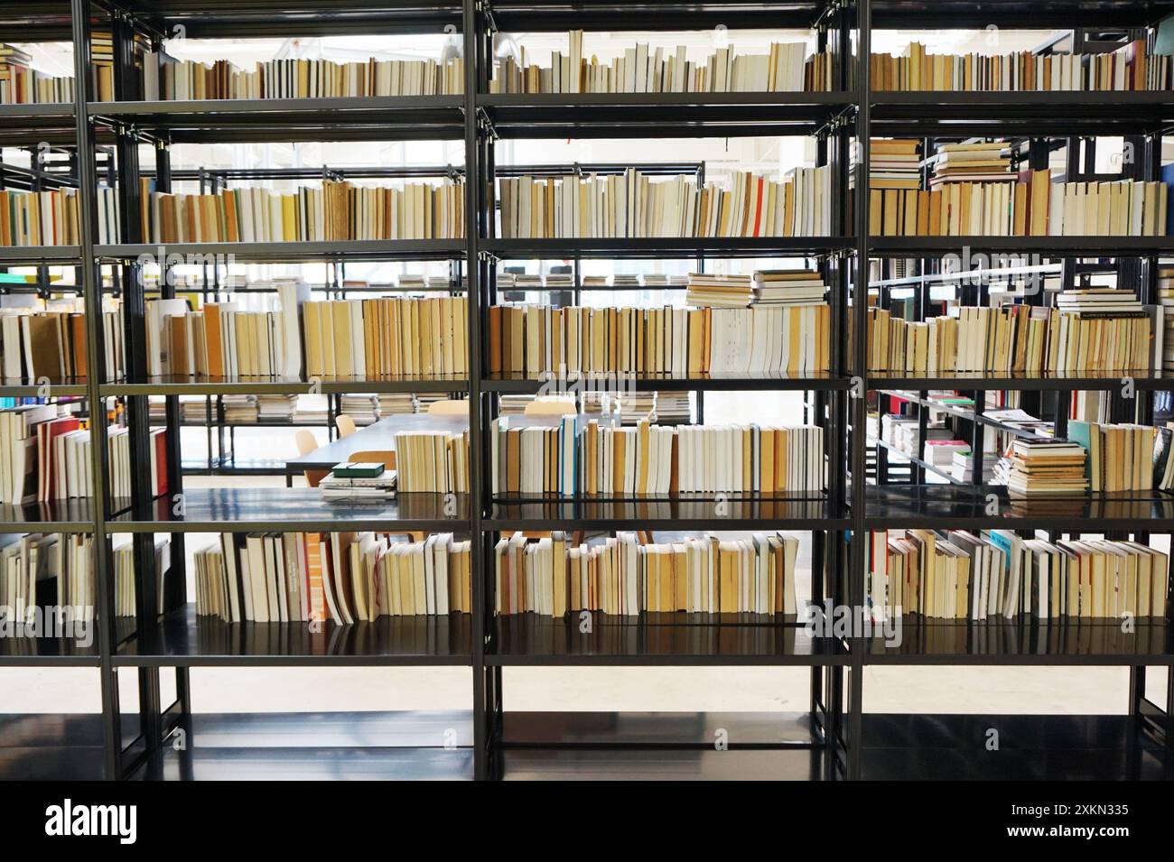 Depository knowledge hi-res stock photography and images - Alamy
