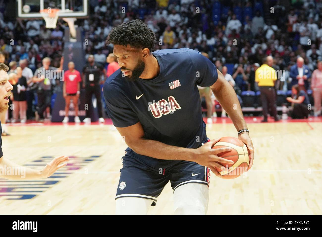 Joel Embiid of Usa warms up during the International Friendly ...
