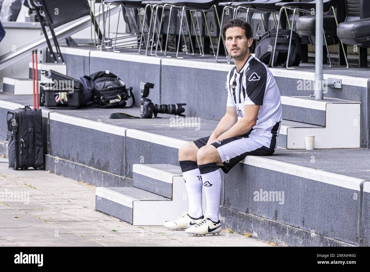 ALMELO, 23-07-2024, Asito stadion. Dutch Football, Eredivisie ...