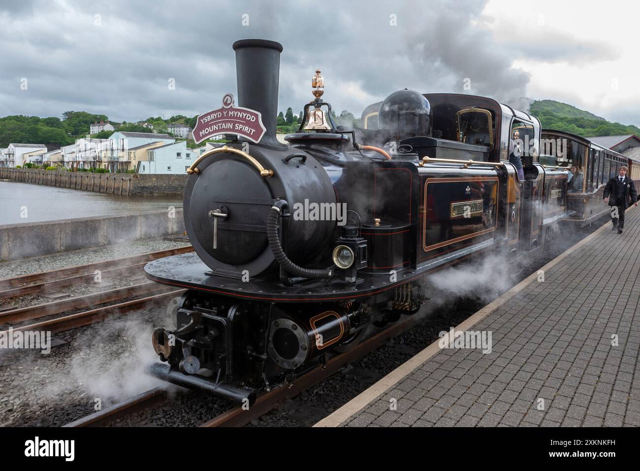 Double Fairlie "James Spooner", the newest steam locomotive in the ...