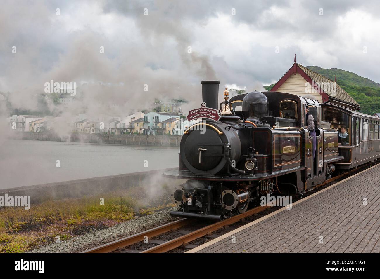 James fairlie hi-res stock photography and images - Alamy