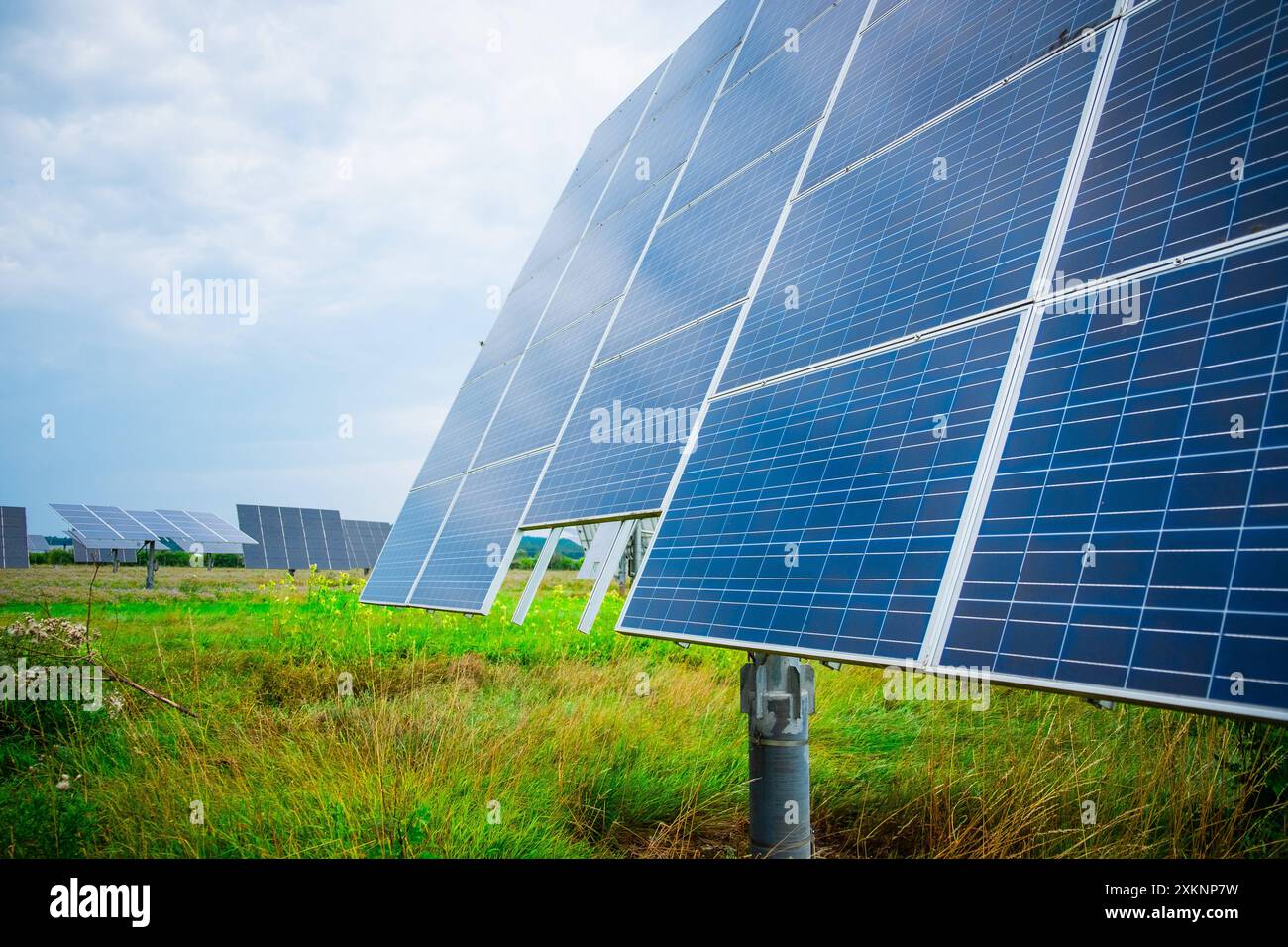 Photovoltaik Anlage auf einem Feld, Bayern, Deutschland Editorial use ...