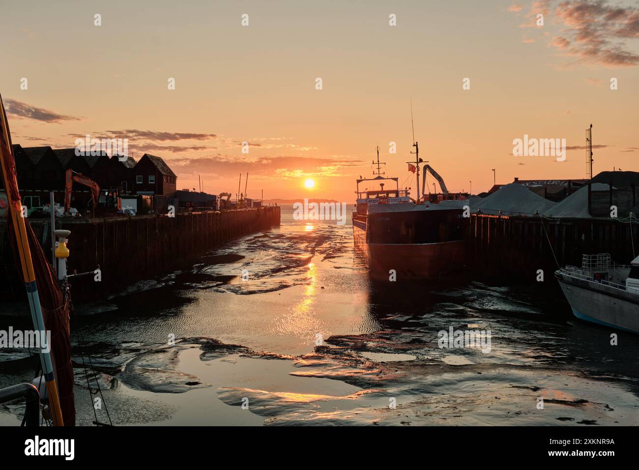 Low tide in the kent estuary hi-res stock photography and images - Alamy