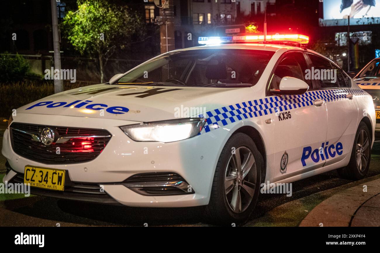 Nsw fire fighters hi-res stock photography and images - Alamy