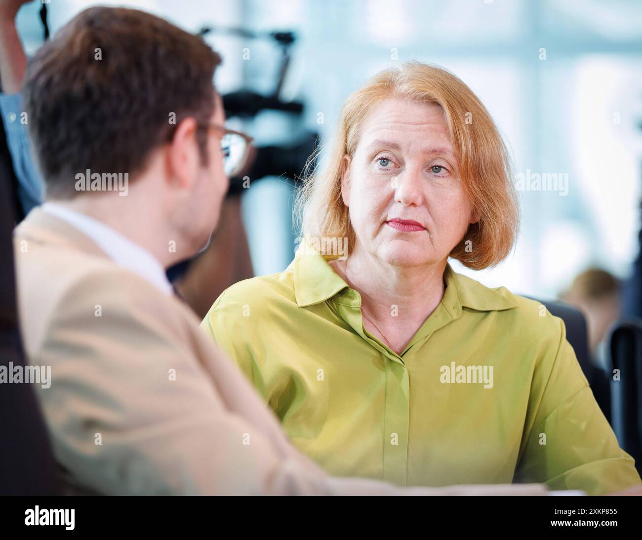 Buschmann familie hi-res stock photography and images - Alamy