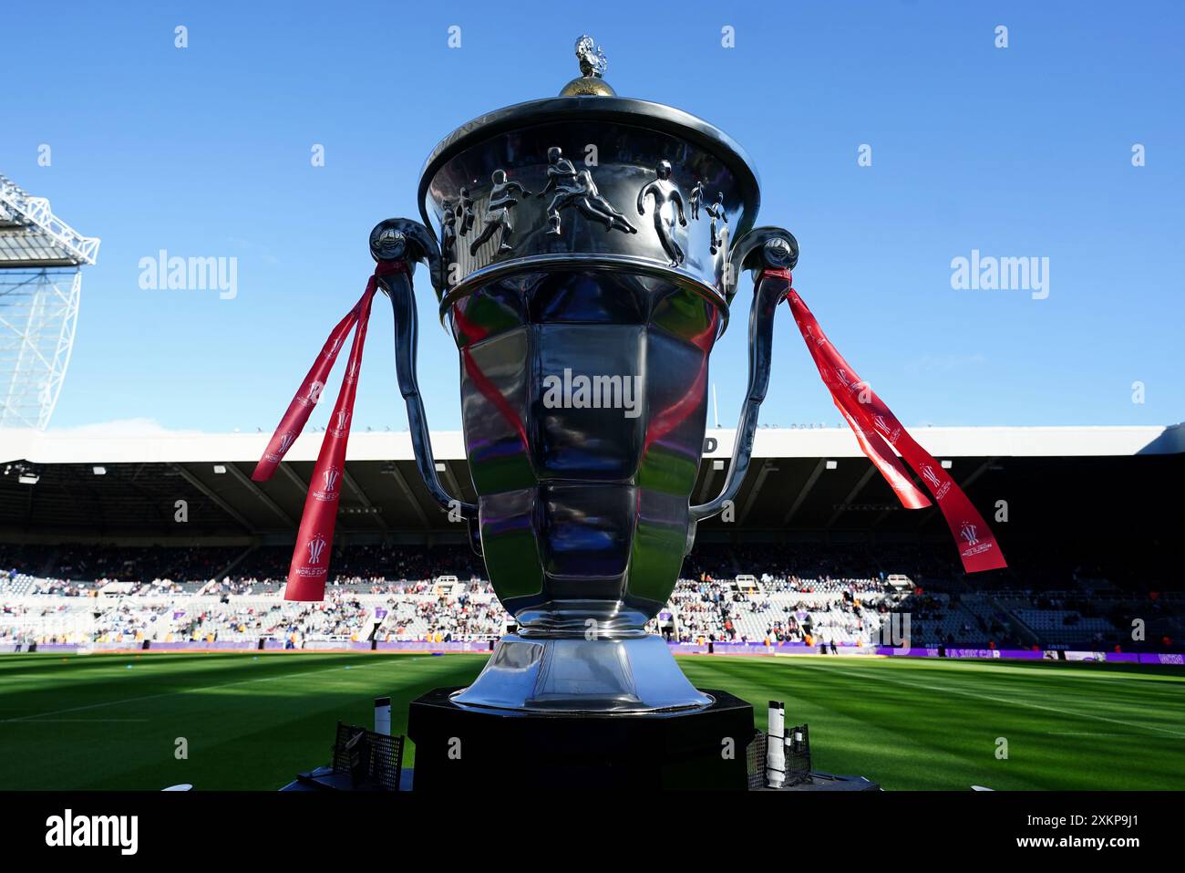 World cup 2026 trophy hi-res stock photography and images - Alamy