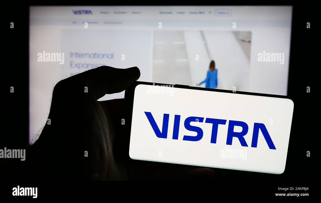 Vistra logo hi-res stock photography and images - Alamy