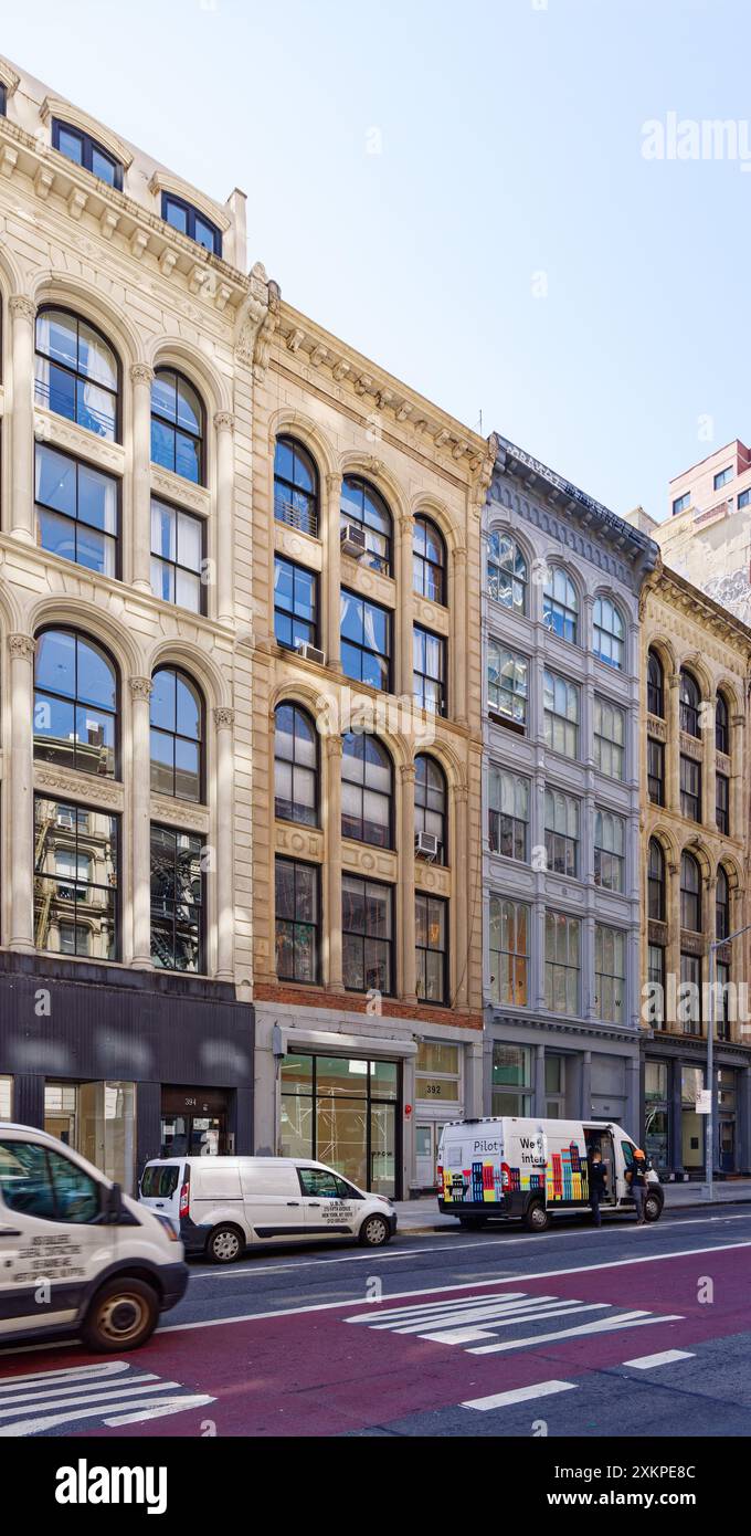 392 388 broadway hi-res stock photography and images - Alamy