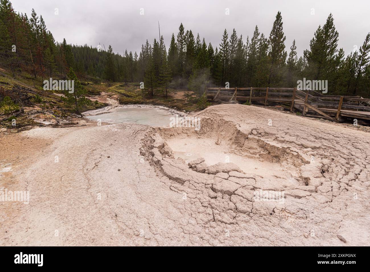 Yellowstone landscape photography hi-res stock photography and images ...