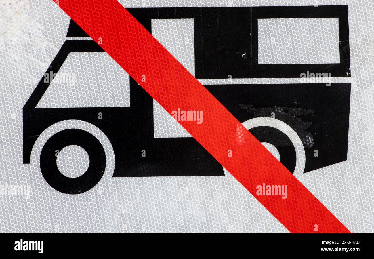 no campervans sign motorhomes prohibited sign. no rv's or motor homes ...