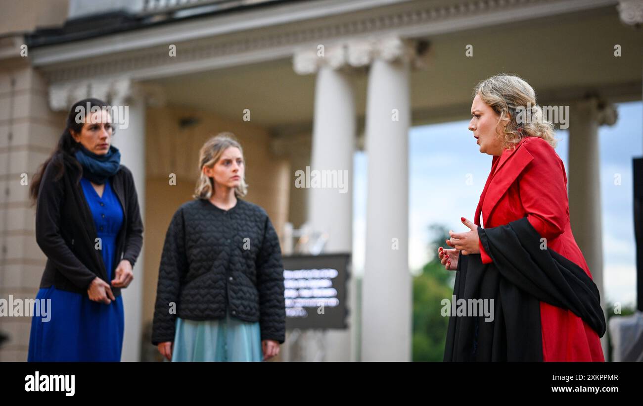 Alexandra heath hi-res stock photography and images - Alamy