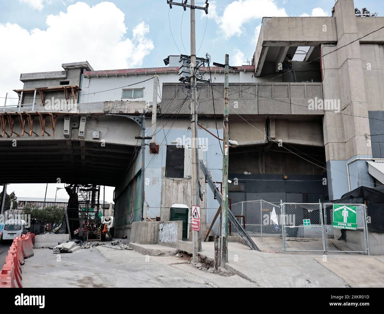 Stc metro méxico hi-res stock photography and images - Alamy